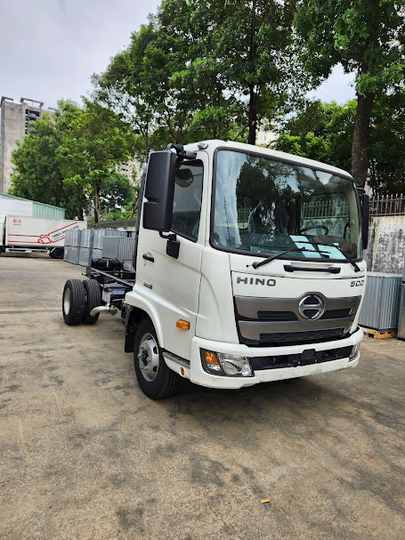 xe tải hino FC9JJ7A thùng mui bạt